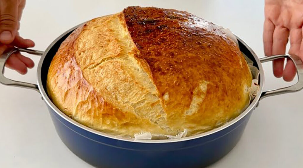 Najjednoduchší domáci chlieb – jednoduchý recept pre každého! – Varíme ...