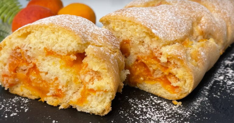 20 minút a lahodná marhuľová roláda je hotová! Rýchly a jednoduchý ...